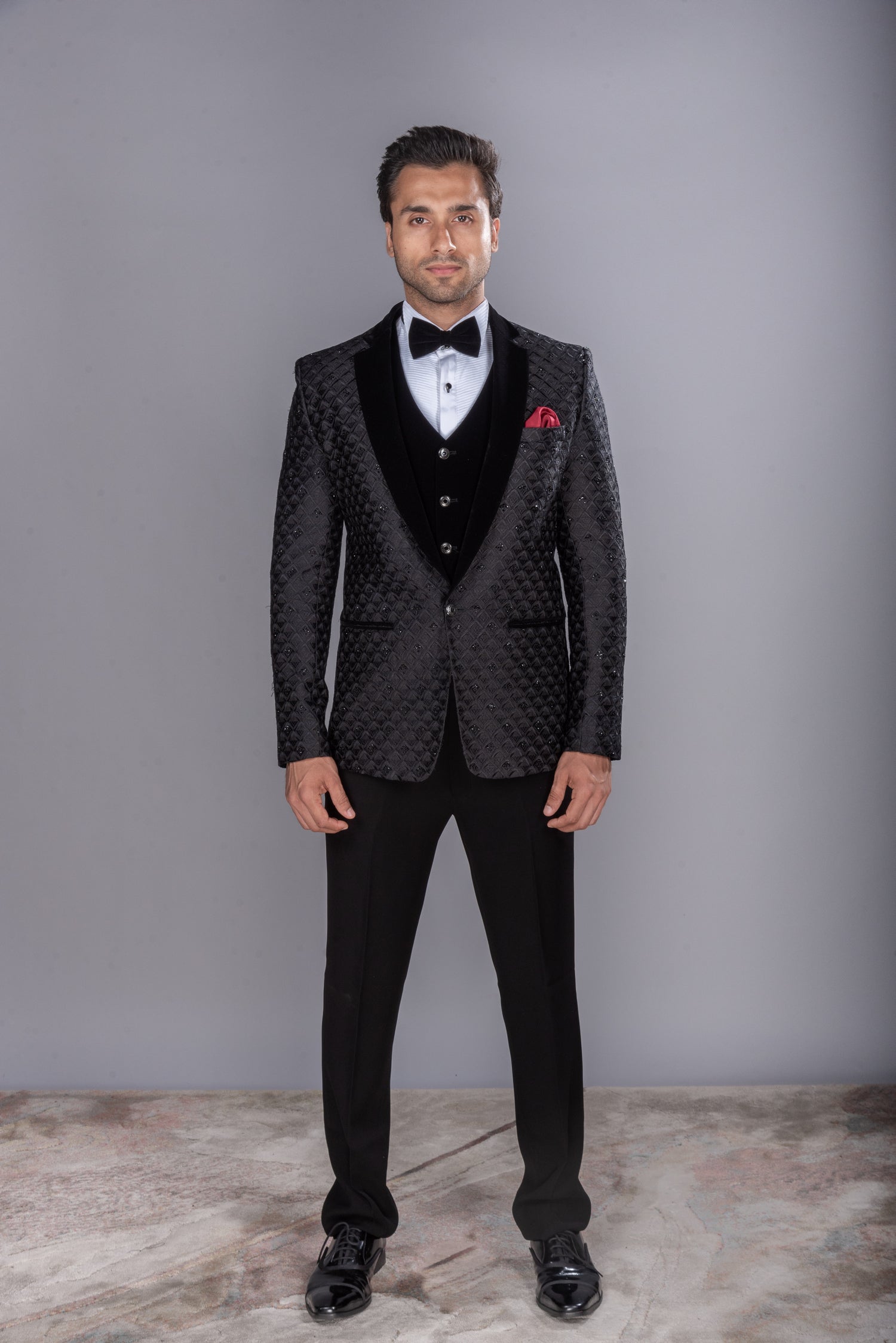 Geomatric Design Suit – Telon Heritage